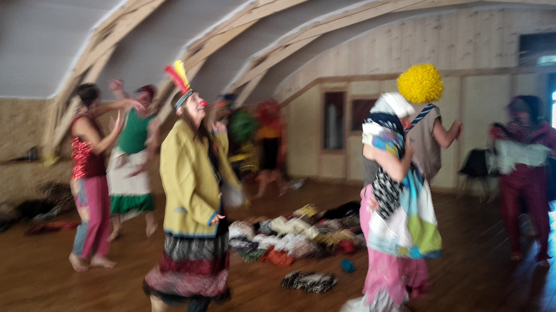 Stage Clown et Chamanisme – Fanny Heyoka